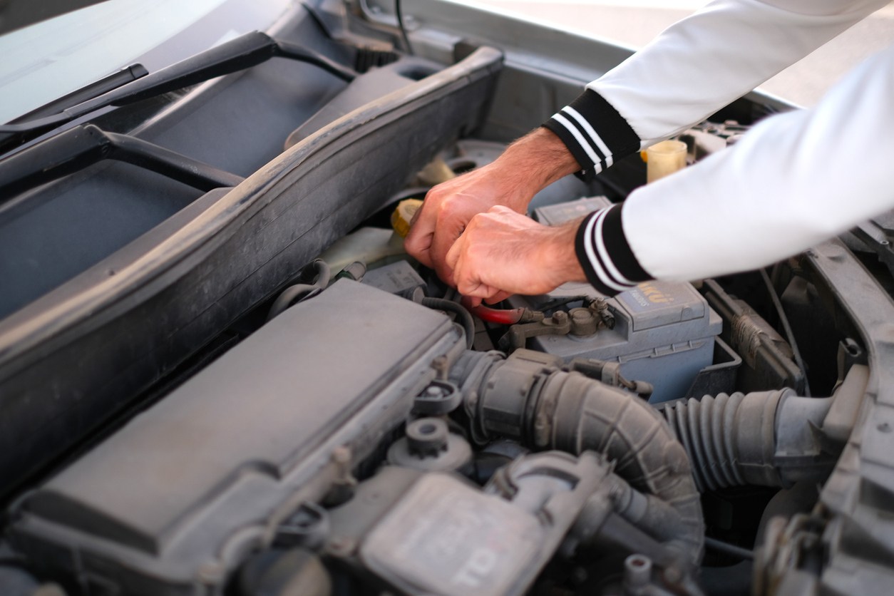 Under Hood Components: What's the Stuff Under the Hood?